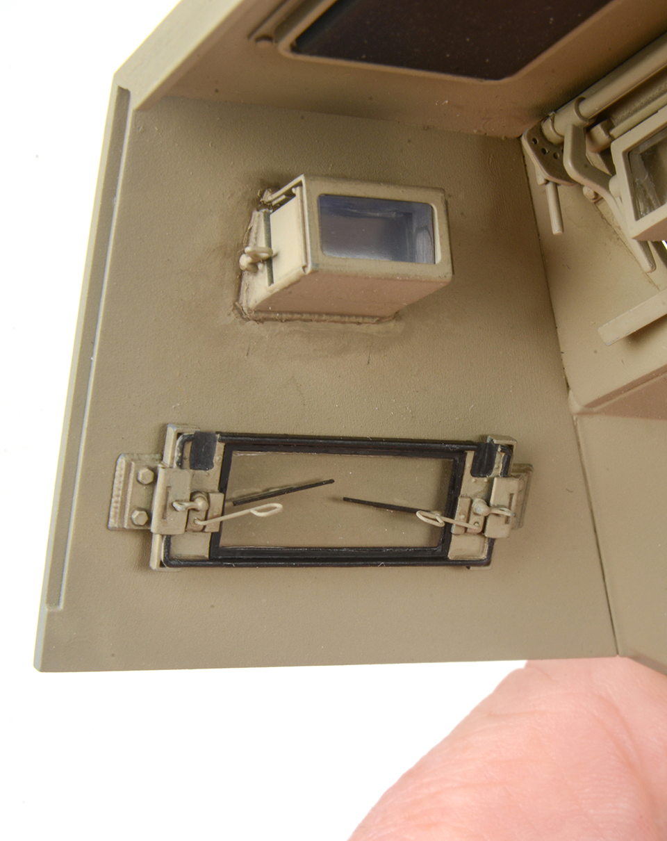 16288 1:16 Sd.Kfz. 251 Ausf.D Corrected Side Vision Block Frames - AFV ...